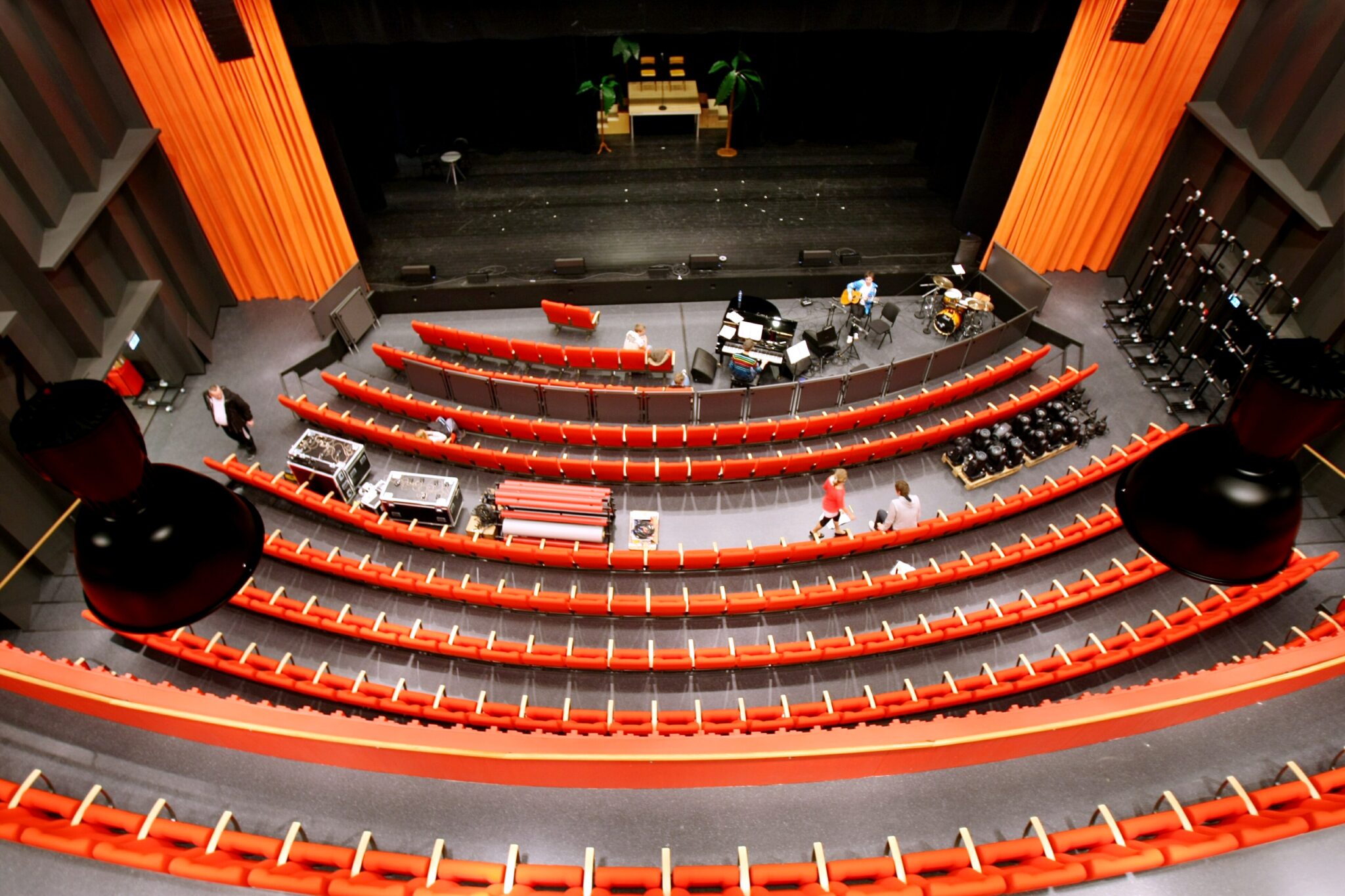 Teater Vestland: Eg er Lucy Barton - Operahuset Nordfjord